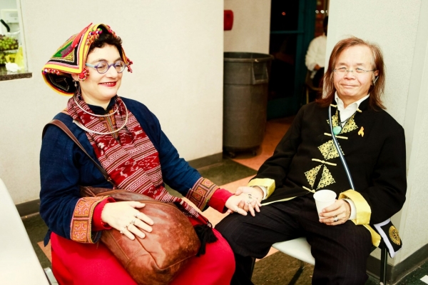 Cuộc đời giản dị, hạnh phúc của vợ chồng Merle Ratner - Ngô Thanh Nhàn ...